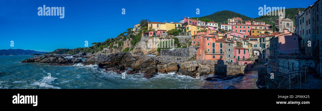 Townscape of Tellaro, beautiful village in the Gulf of La Spezia, Italy ...