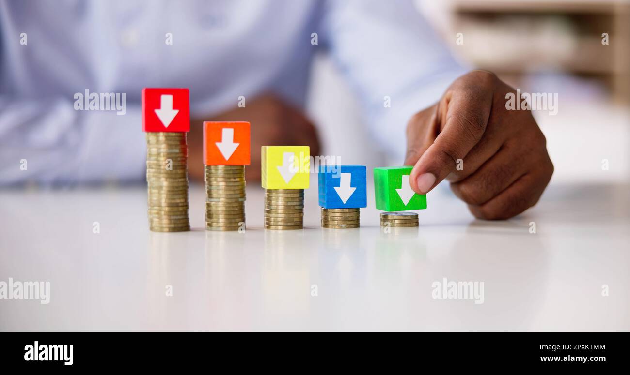 African American Wealth And Income Risk. Deposit Loss Stock Photo - Alamy