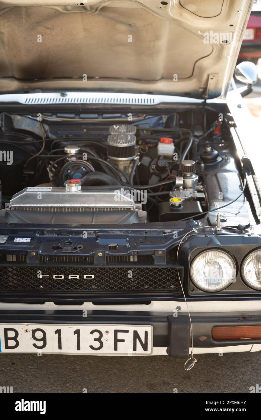 Ford capri engine hi-res stock photography and images - Alamy