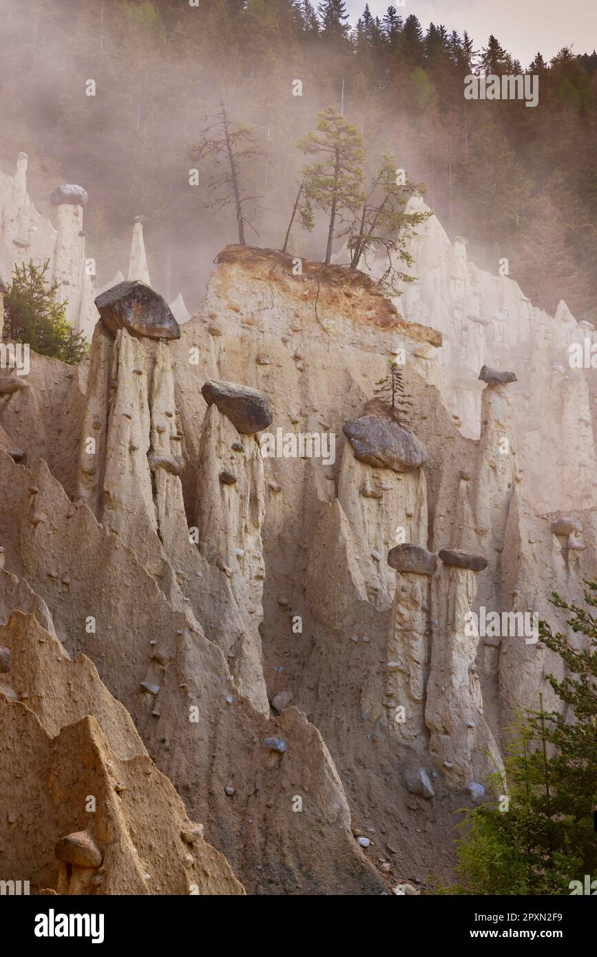 Earth pyramids of Platten (Erdpyramiden - Piramidi di Plata) near ...