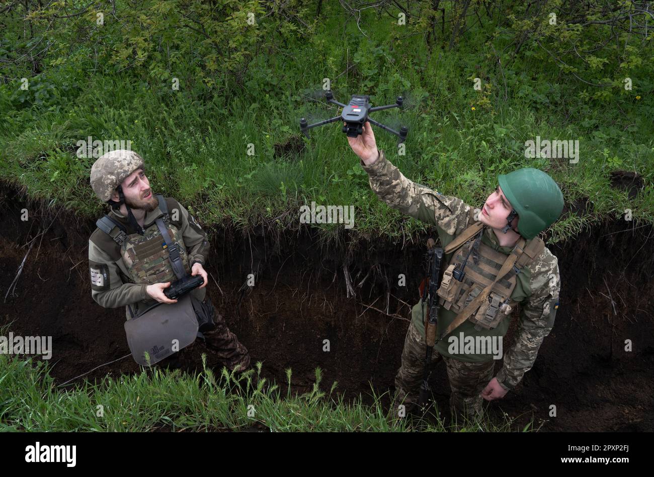 Trench attack demonstration hi-res stock photography and images - Alamy