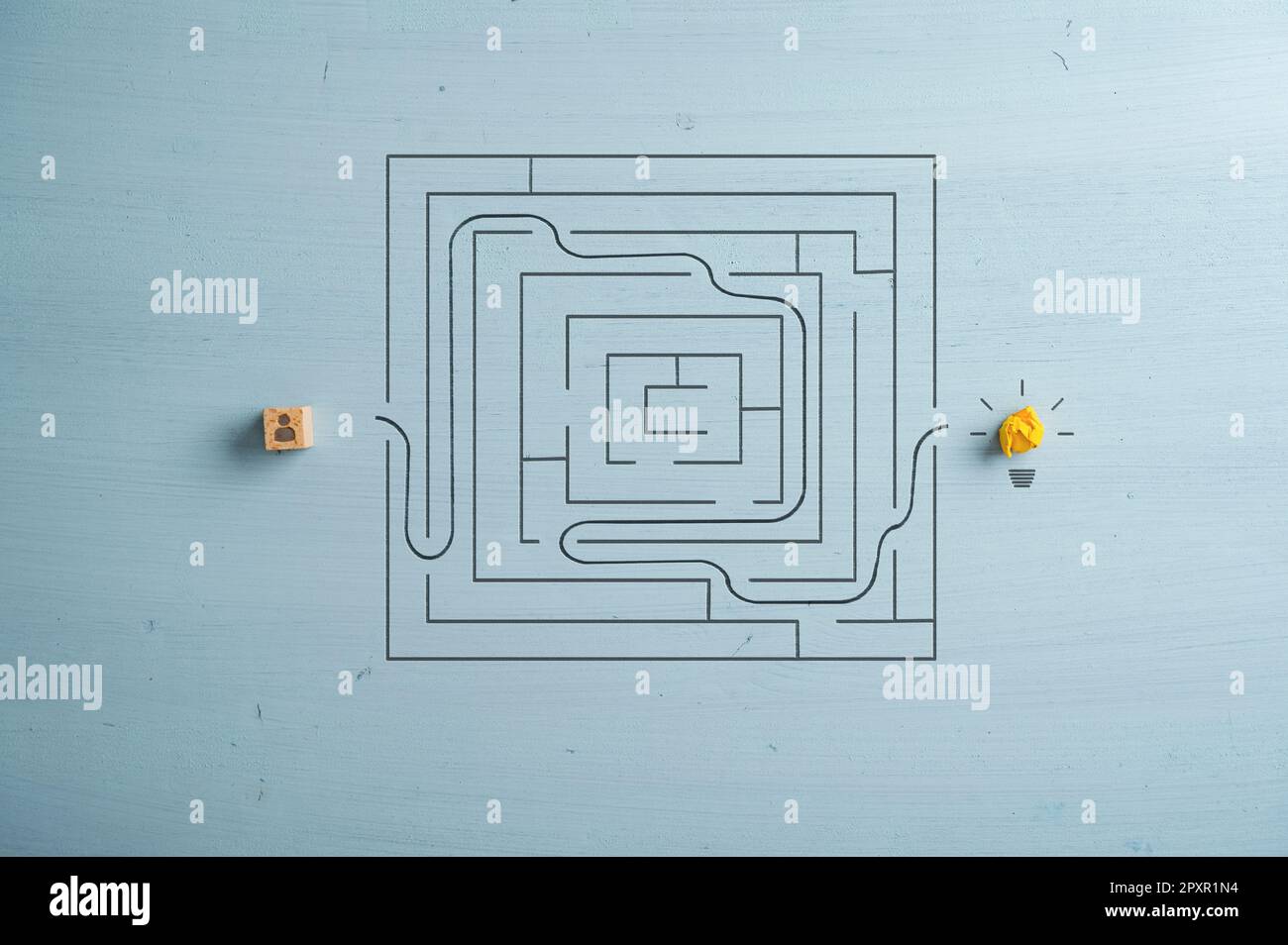 Top view of a dice with person icon trying to finda a path trough a ...