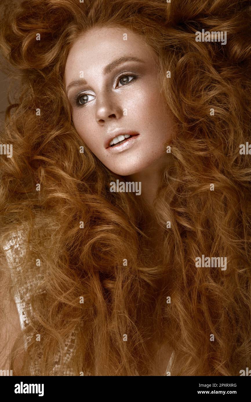 Ginger locks hi-res stock photography and images - Alamy