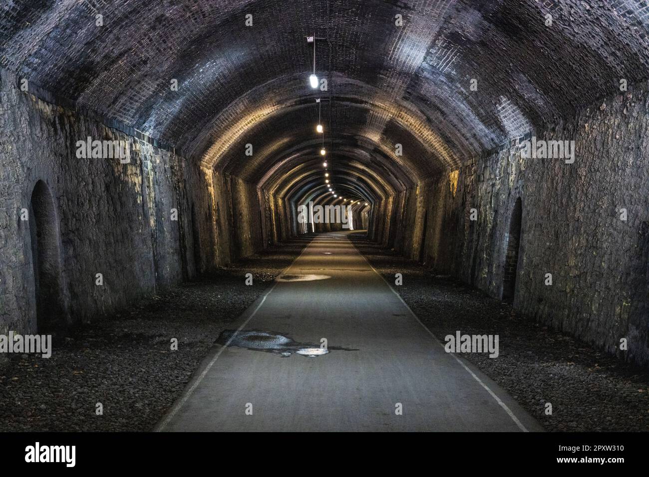 Inside the Chee Tor No 1 Tunnel on the Monsal Trail, Peak District ...