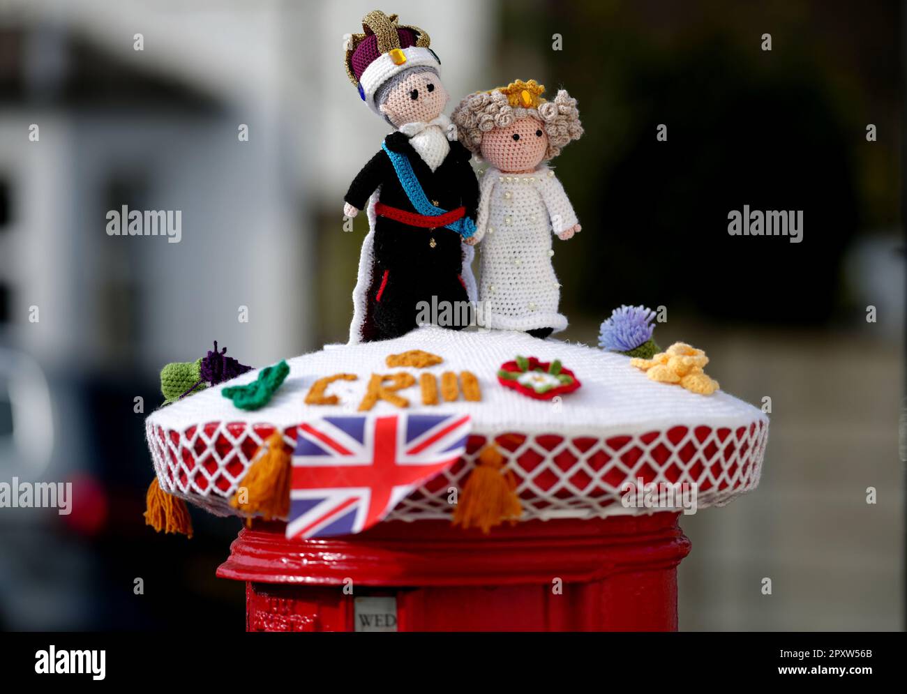 A King Charles coronation themed postbox topper in Isleworth, London ...