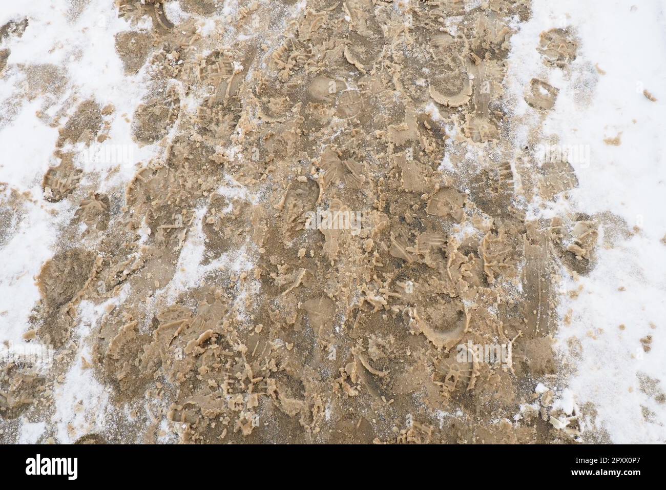 Footprint and mud and pavement hi-res stock photography and images - Alamy