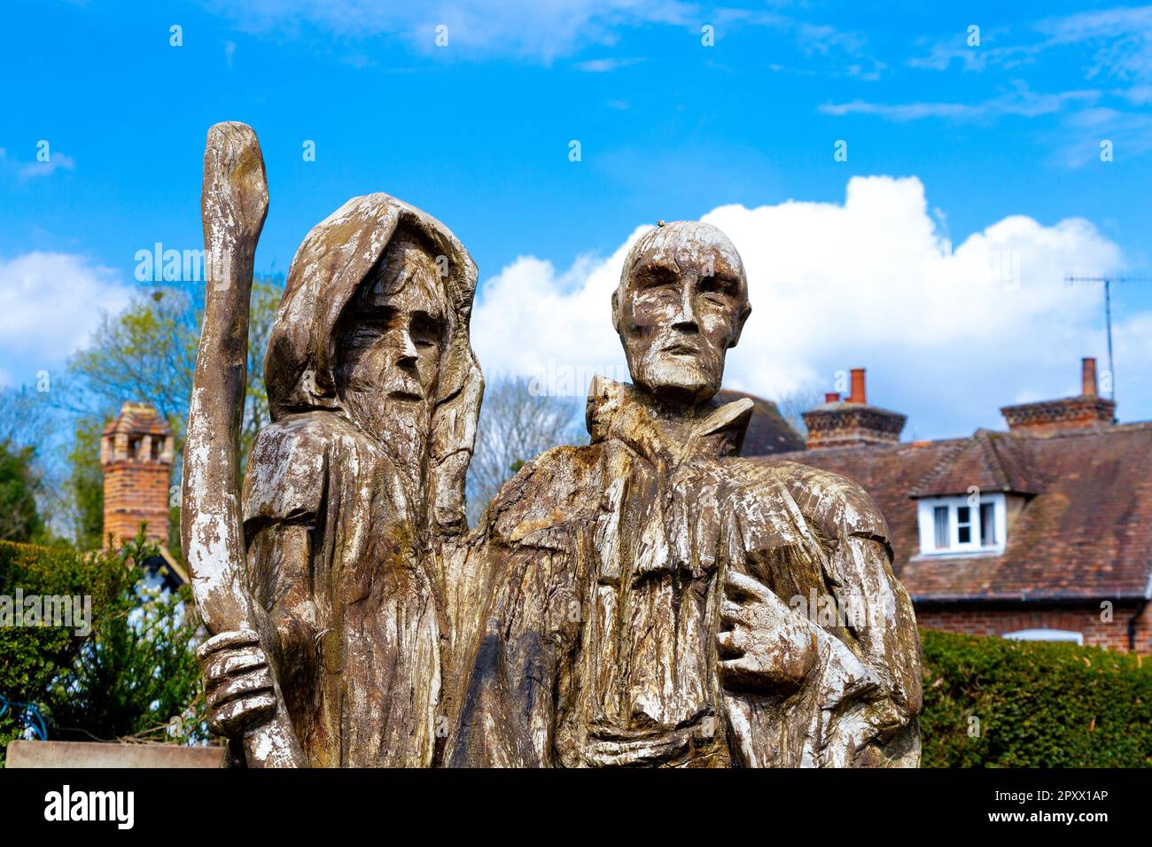 Pilgrim Milestone carved oak wood statue by Steven Andrews in Chilham ...