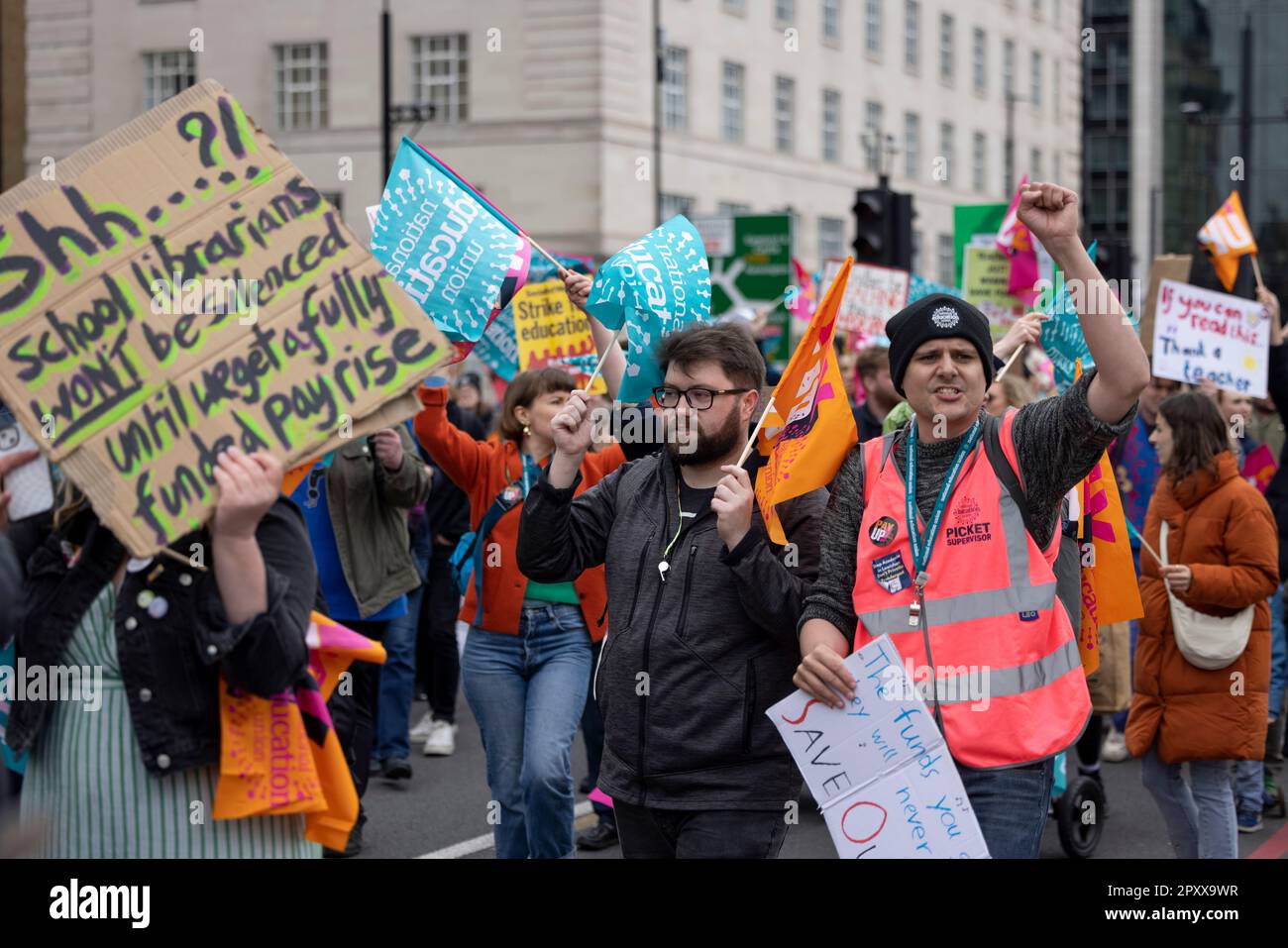 London, UK. 02nd May, 2023. Teachers from National Education Union wave ...