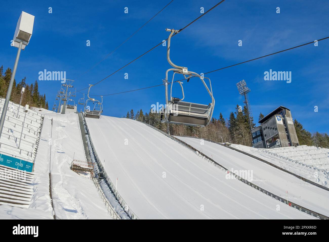Empty lifts hi-res stock photography and images - Alamy