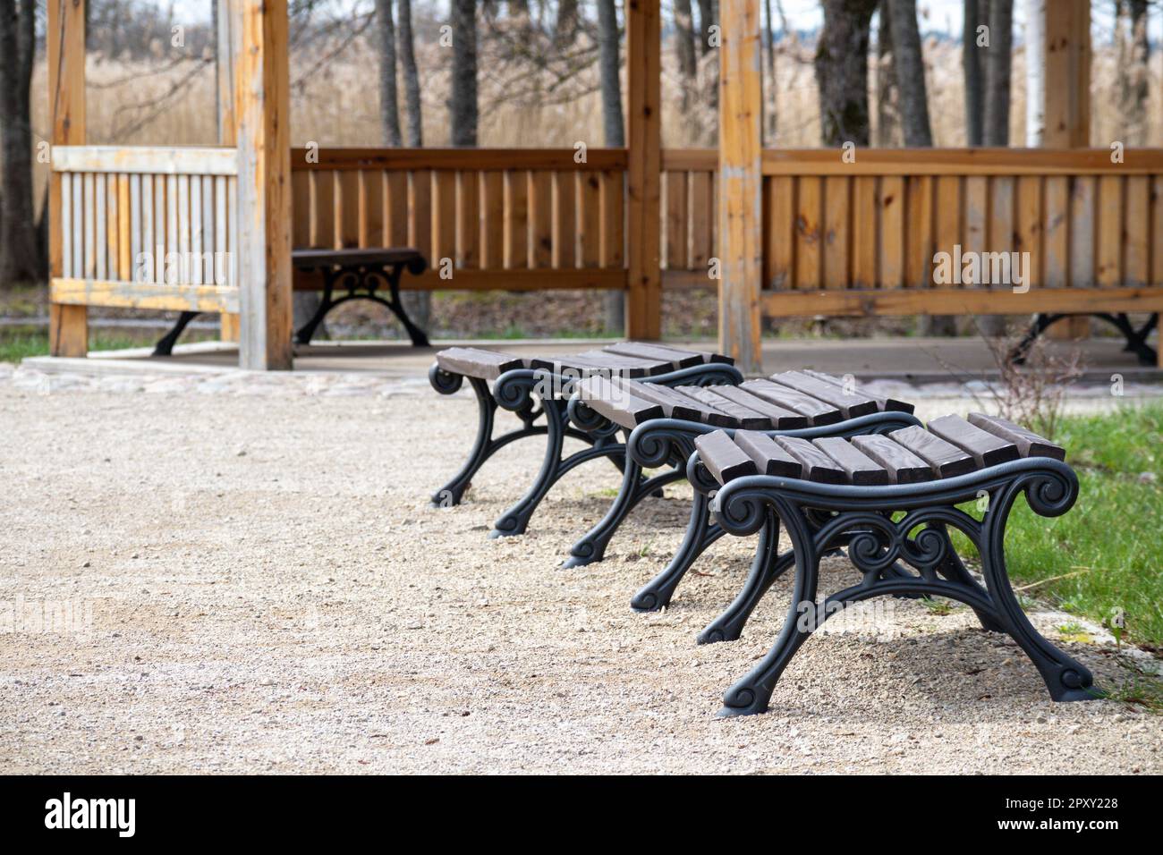 Wrought iron park benches hi-res stock photography and images - Alamy