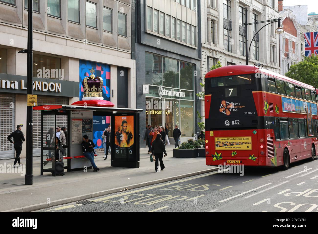 London, UK. 02 May 2023. Coronation bus stops in Oxford Street crown ...