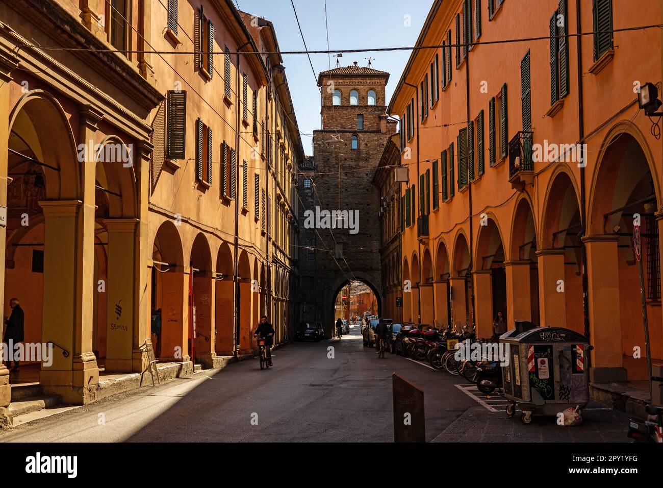Bologna pedestrian hi-res stock photography and images - Alamy