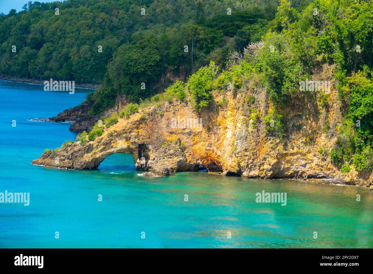 Sceneic view on Saint Lucia (Saint Lucian Creole French: Sent Lisi ...