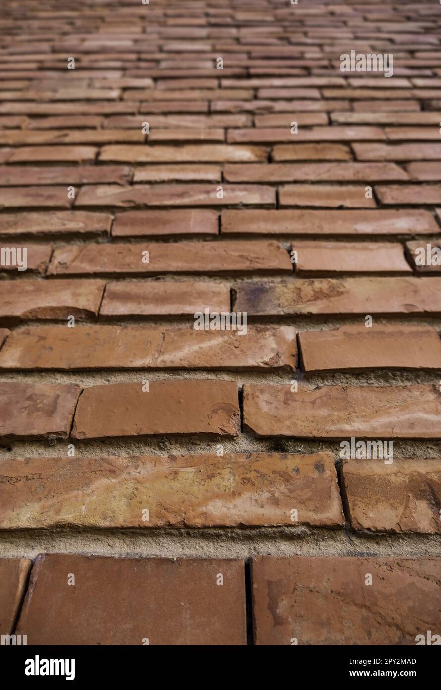 Detail of wall background with mud bricks, construction Stock Photo - Alamy