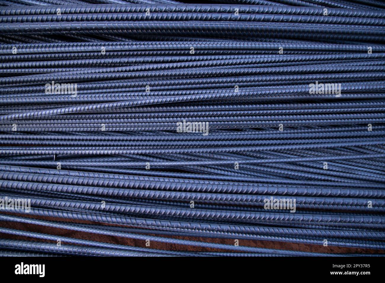 Steel wire in the construction site, close-up, macro Stock Photo - Alamy