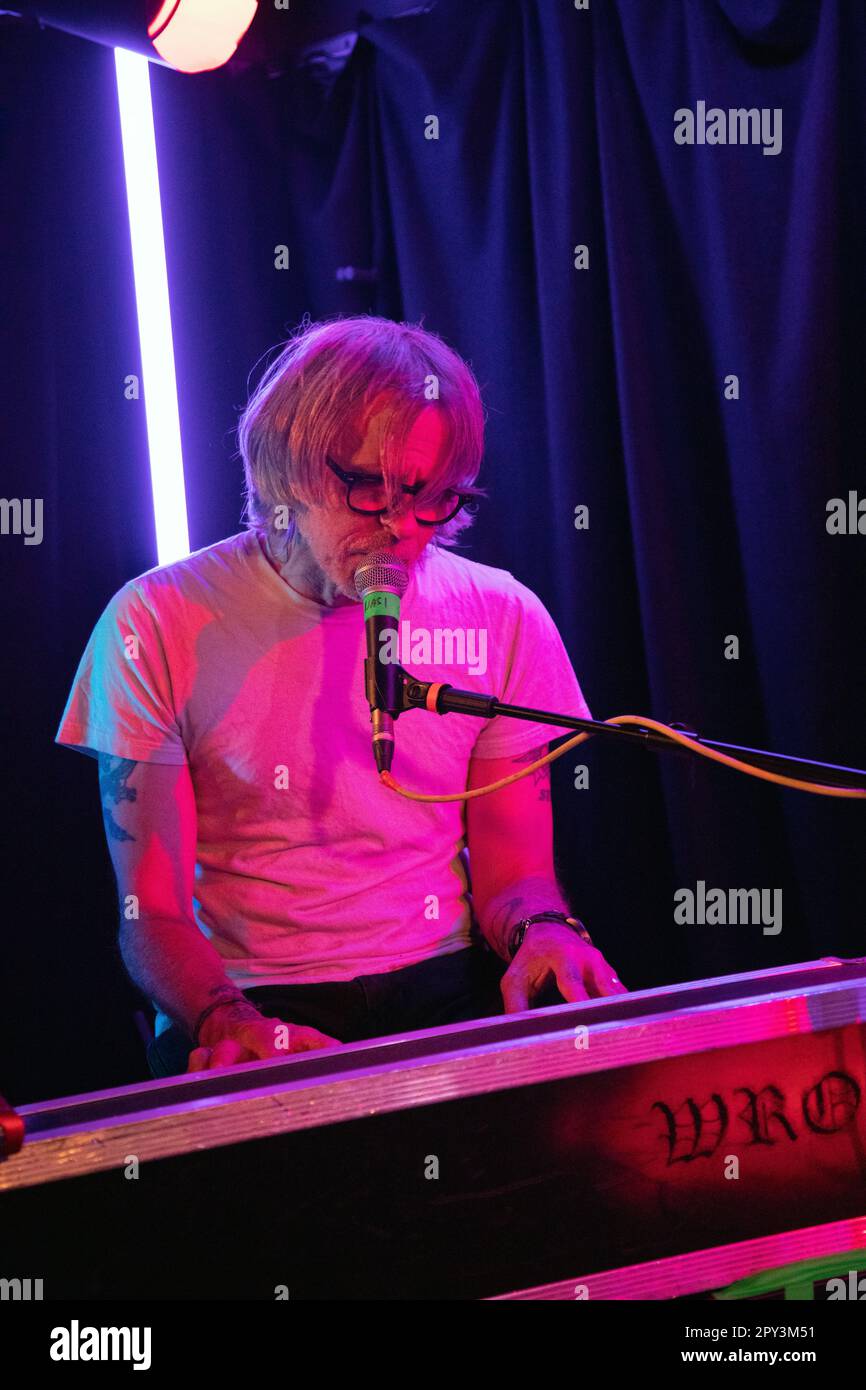 Sam hall hi-res stock photography and images - Alamy