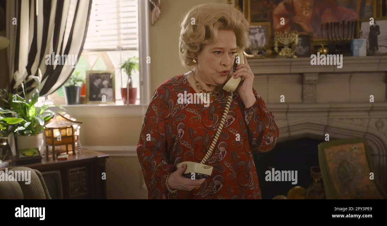 ARE YOU THERE GOD? IT'S ME, MARGARET., (aka ARE YOU THERE GOD? IT'S ME ...