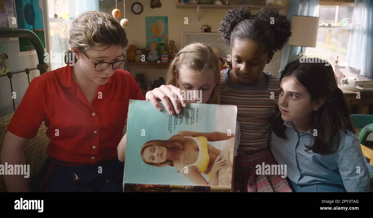 ARE YOU THERE GOD? IT'S ME, MARGARET., (aka ARE YOU THERE GOD? IT'S ME ...