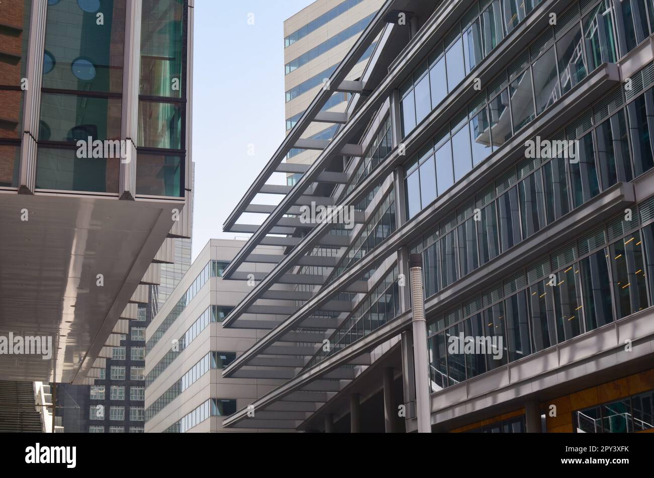 Exterior of beautiful modern skyscraper in city Stock Photo - Alamy