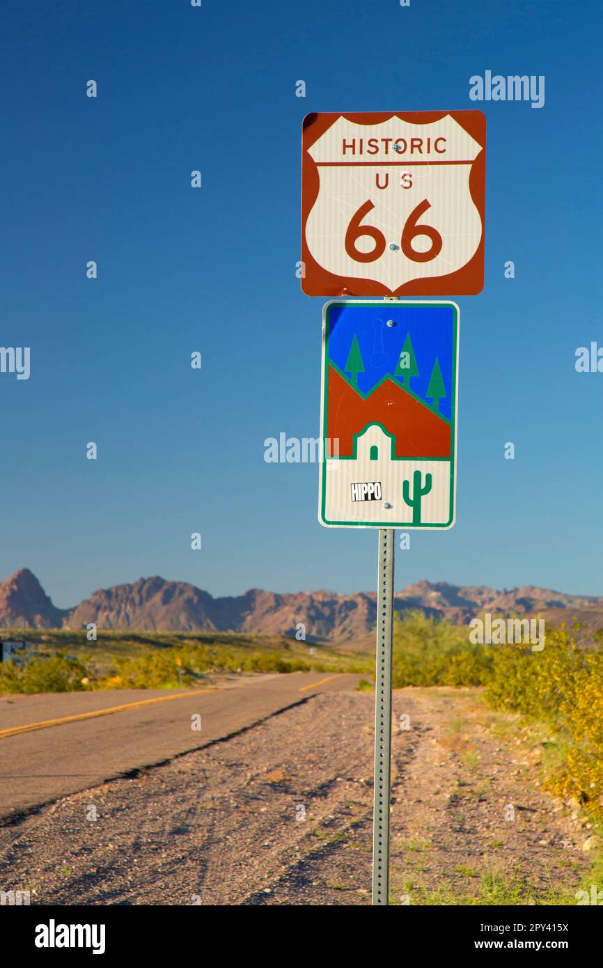 Historic road signs hi-res stock photography and images - Alamy