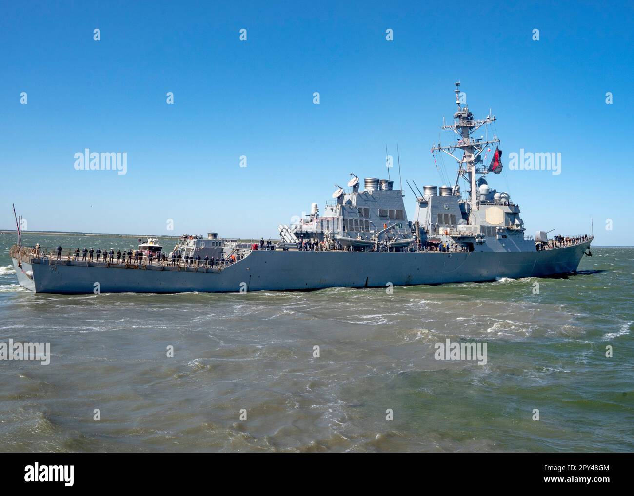 NORFOLK, Va. - The Arleigh Burke-Class guided missile destroyer, USS ...