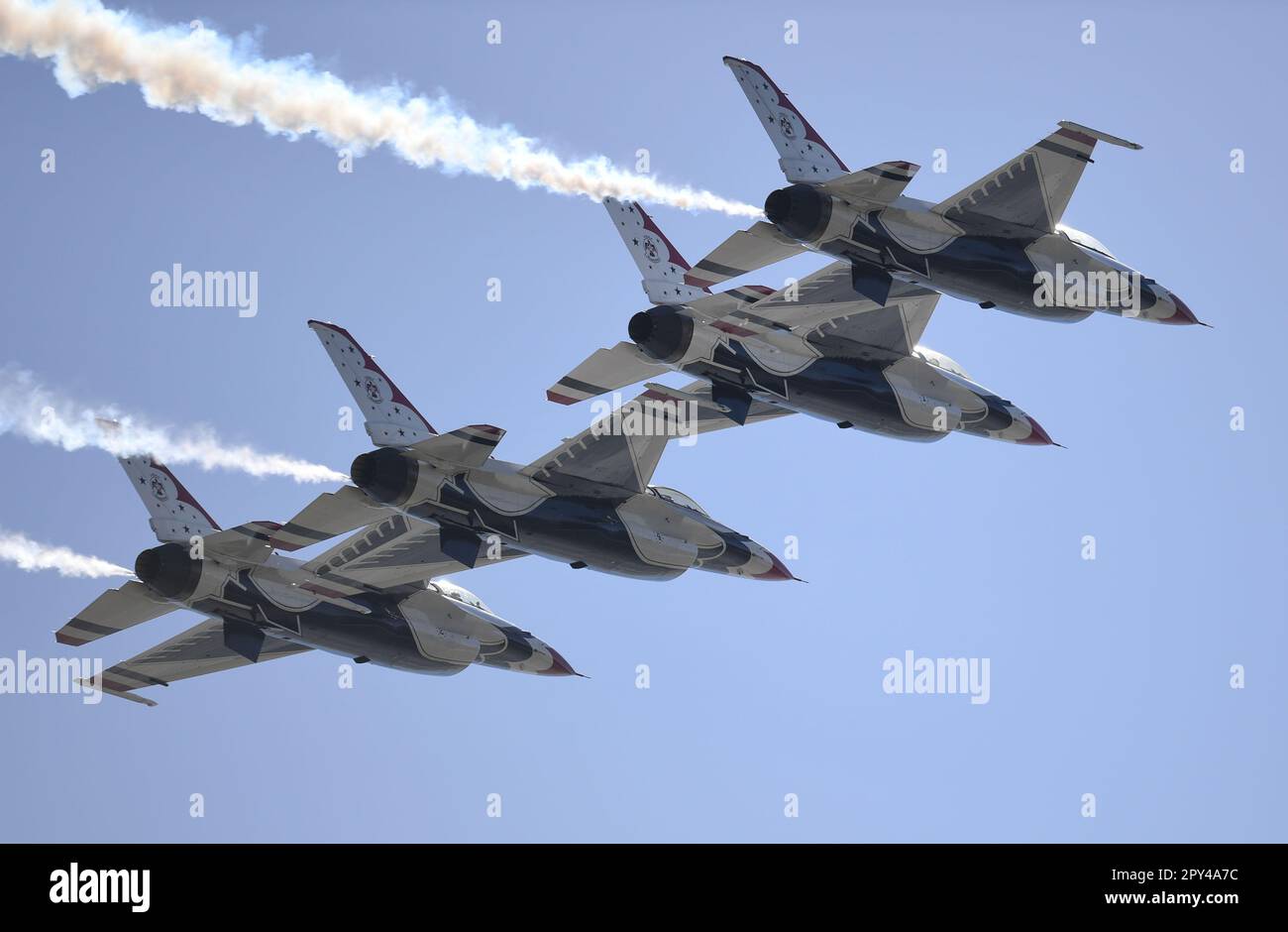 The Thunderbirds perform during the 2023 Thunder Over the Sound Air and ...