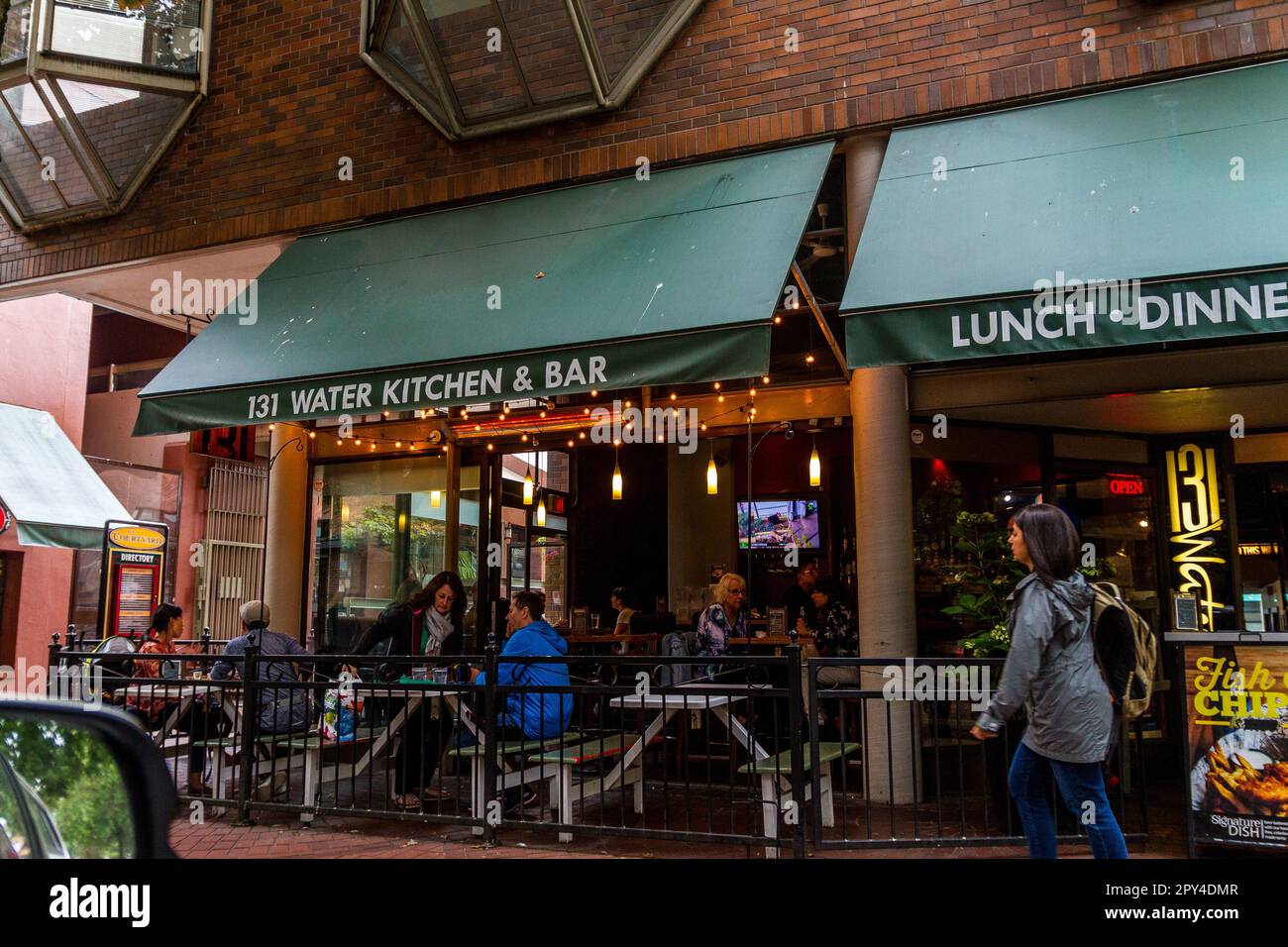 Water street kitchen hi-res stock photography and images - Alamy