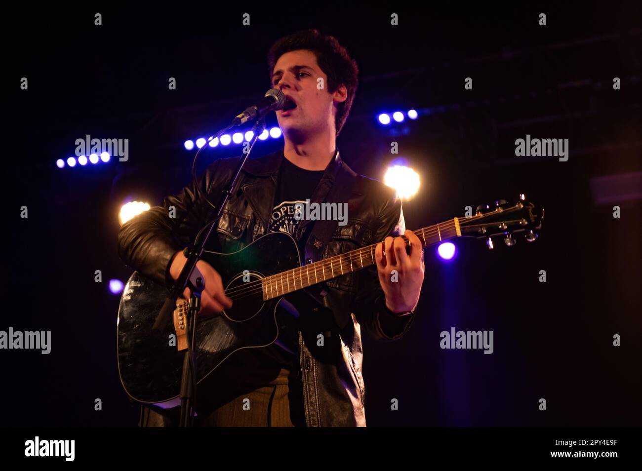 London, UK. 2nd May 2023. Young singer songwriter Evan Williams opens ...