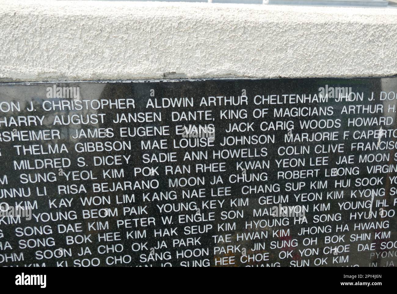 Los Angeles, California, USA 2nd May 2023 Magician Harry August Jansen ...