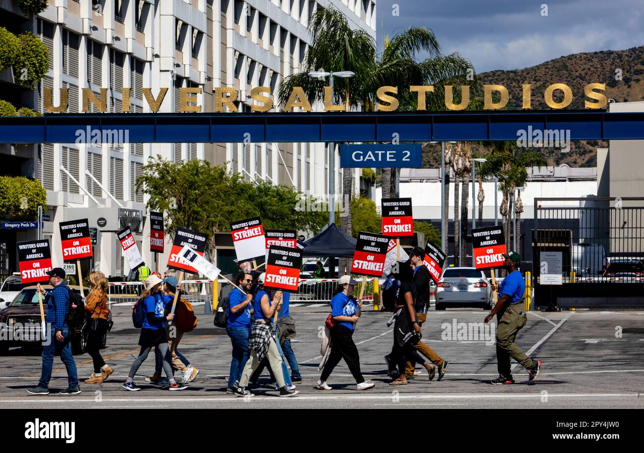 Los Angeles, California, USA. 2nd May, 2023. Writers Guild of America ...