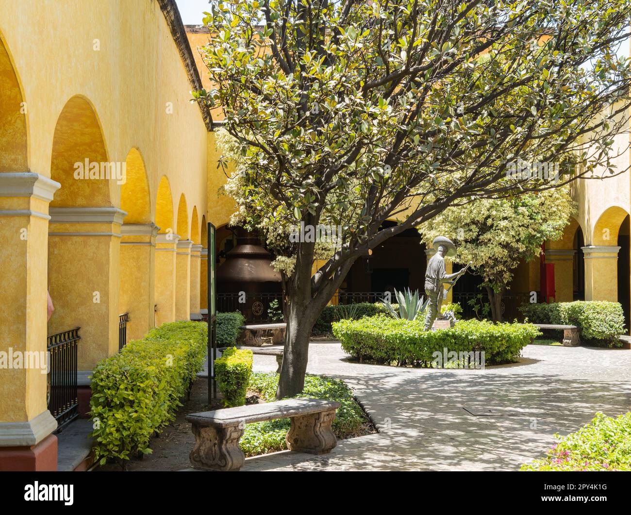 Fabrica la rojena hi-res stock photography and images - Alamy