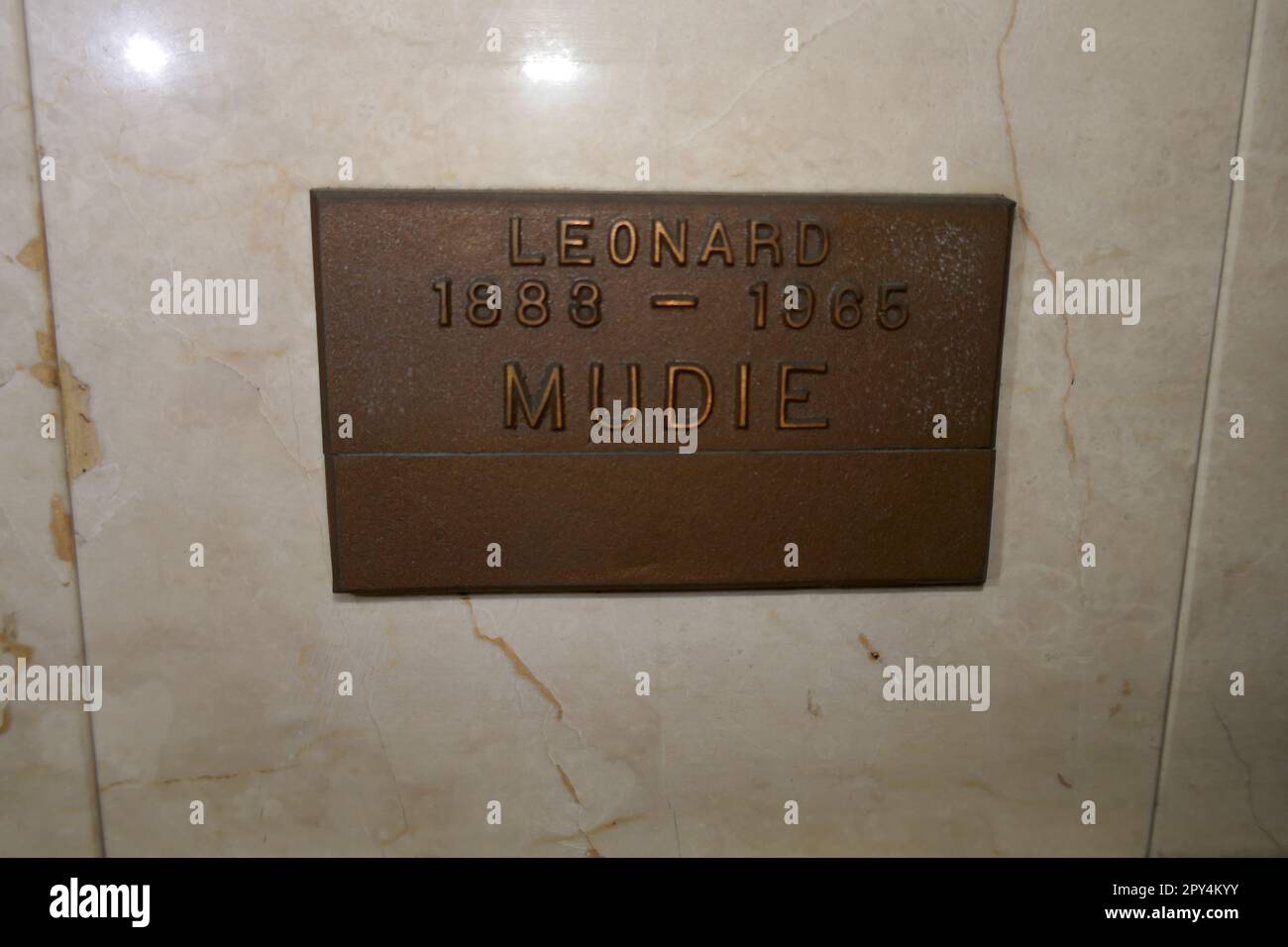 Los Angeles, California, USA 2nd May 2023 Actor Leonard Mudie Niche ...