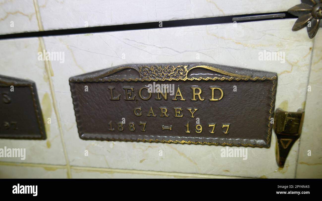Los Angeles, California, USA 2nd May 2023 Actor Leonard Carey Niche ...