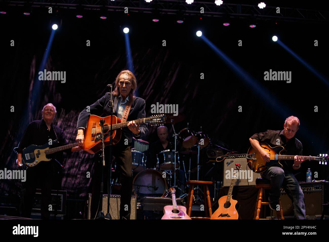 Gordon lightfoot band hi-res stock photography and images - Alamy