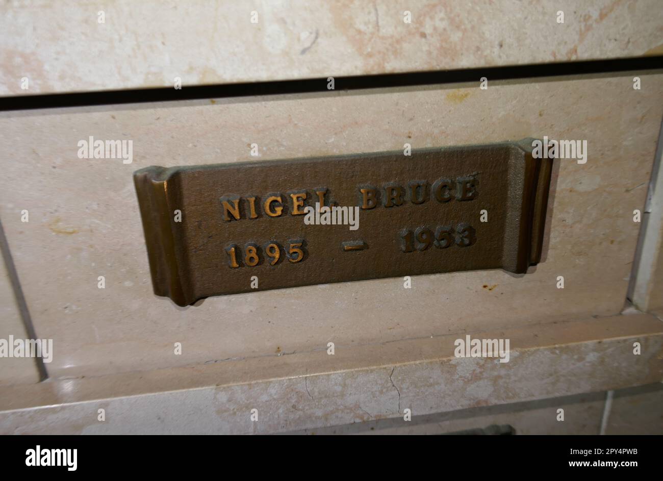Los Angeles, California, USA 2nd May 2023 Actor Nigel Bruce Niche/Grave ...