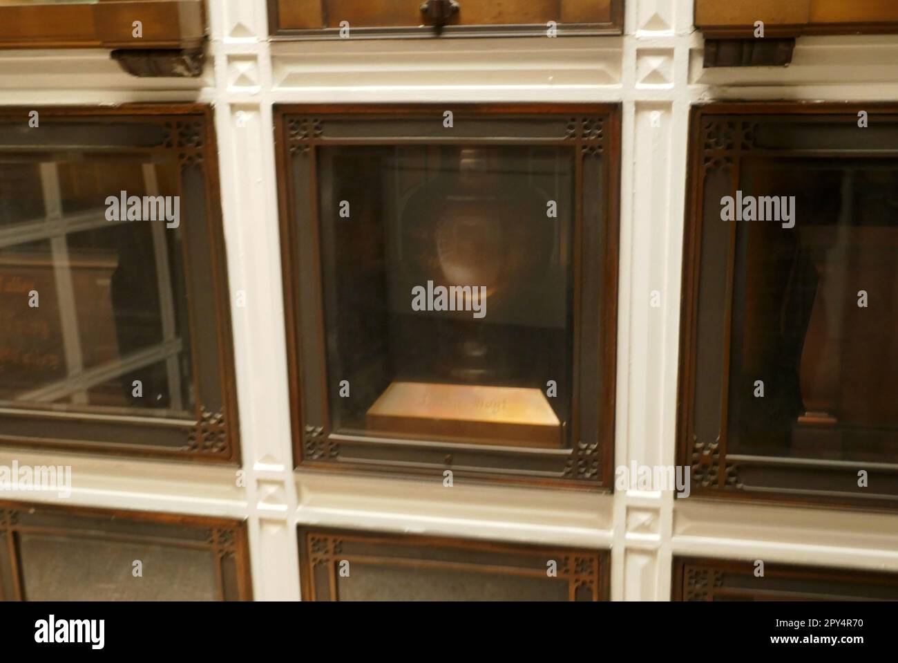 Los Angeles, California, USA 2nd May 2023 Actor Arthur Hoyt Niche/Grave ...