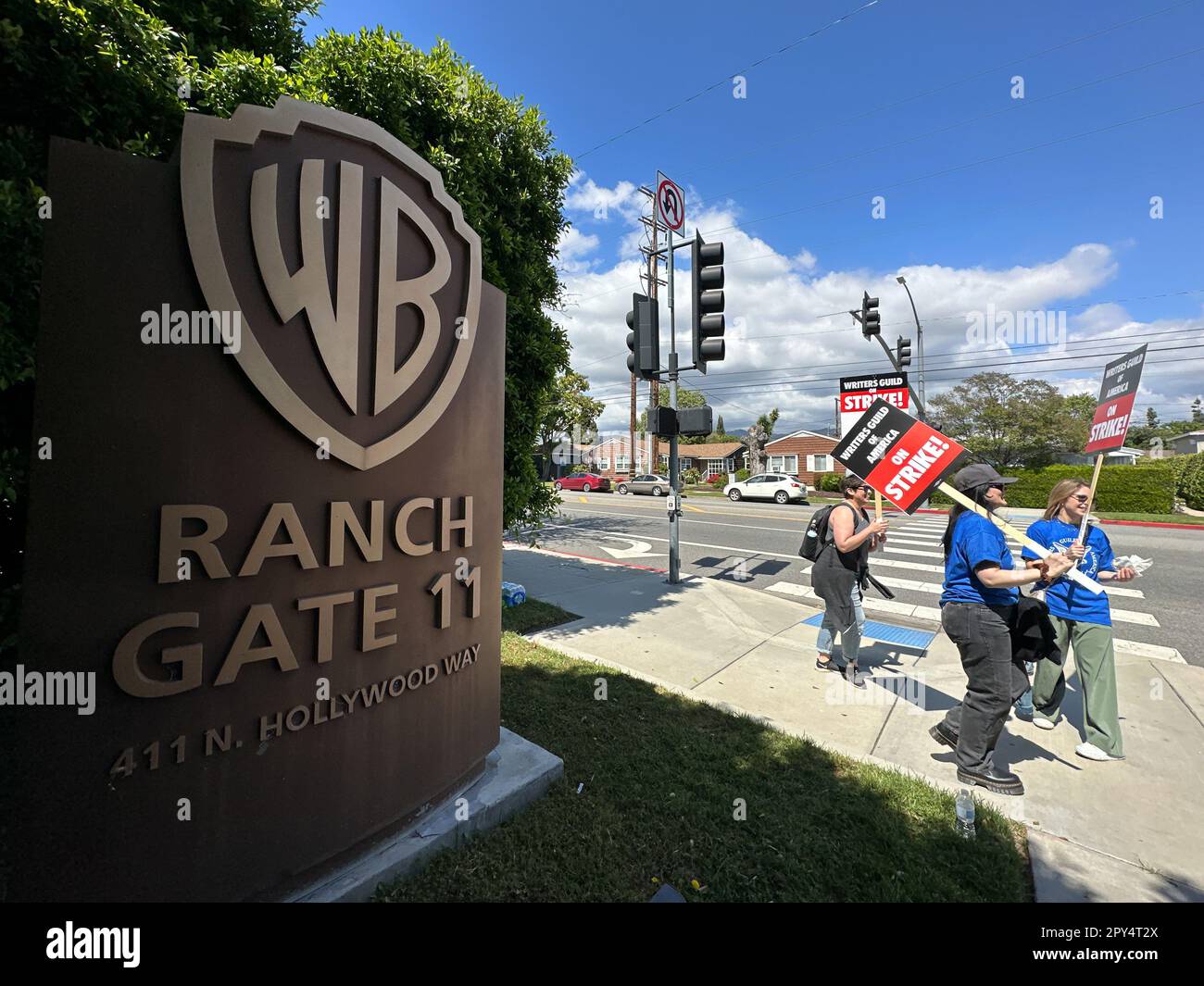 Disney 1992 hi-res stock photography and images - Alamy