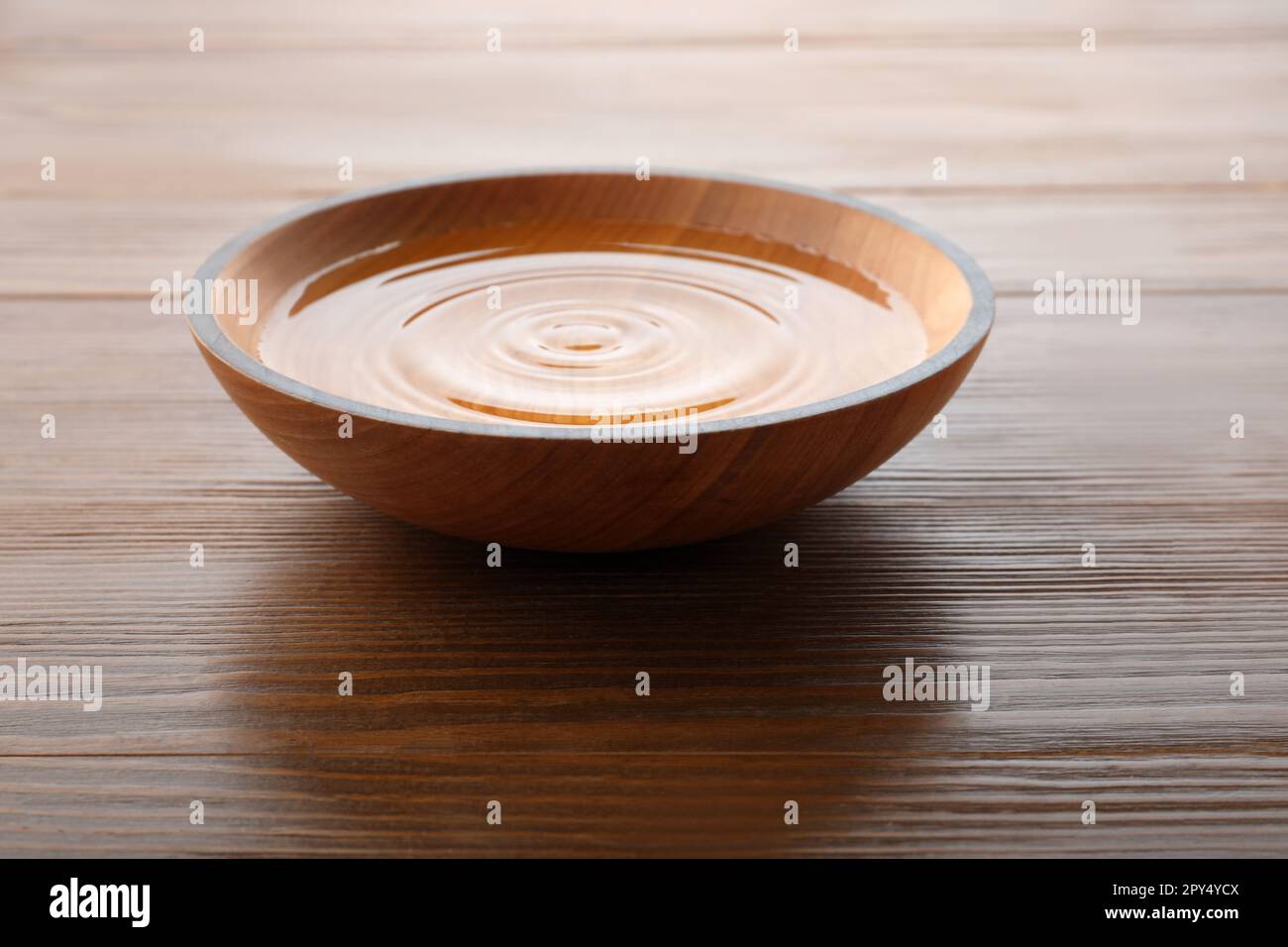 Plain water bowl hi-res stock photography and images - Alamy