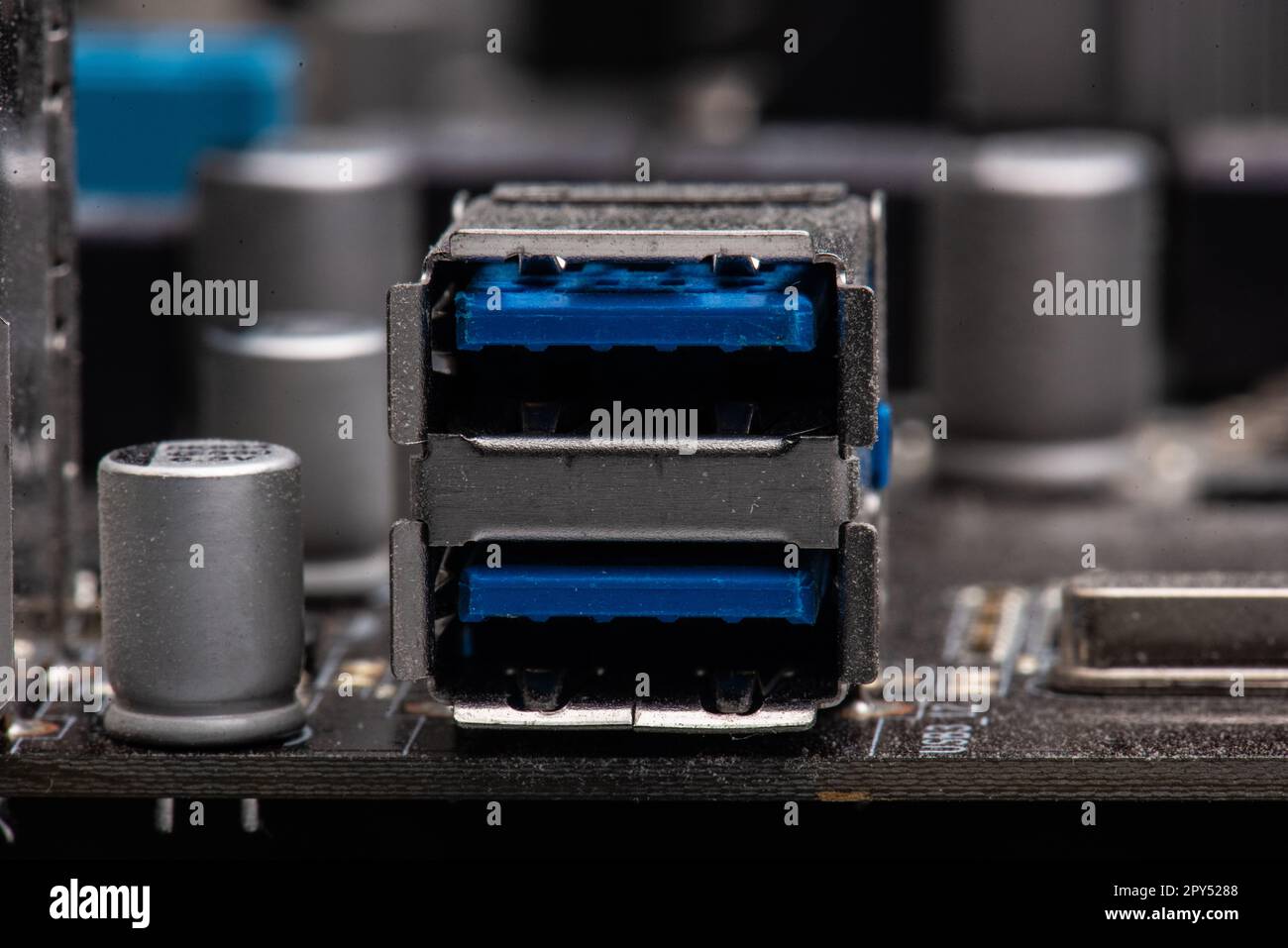 Integrated usb ports hi-res stock photography and images - Alamy