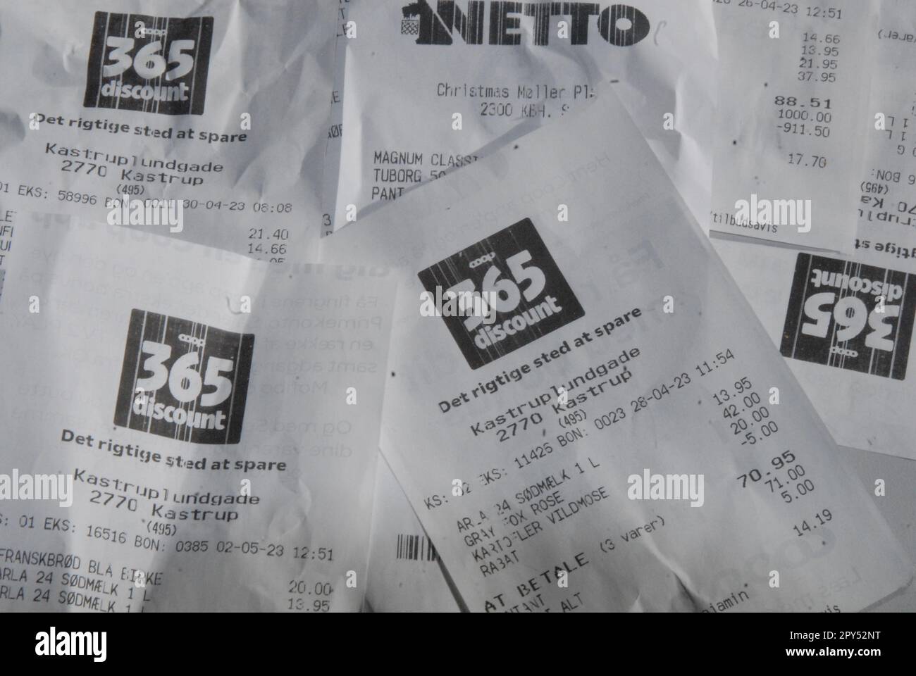 Grocery dtoe hi-res stock photography and images - Alamy