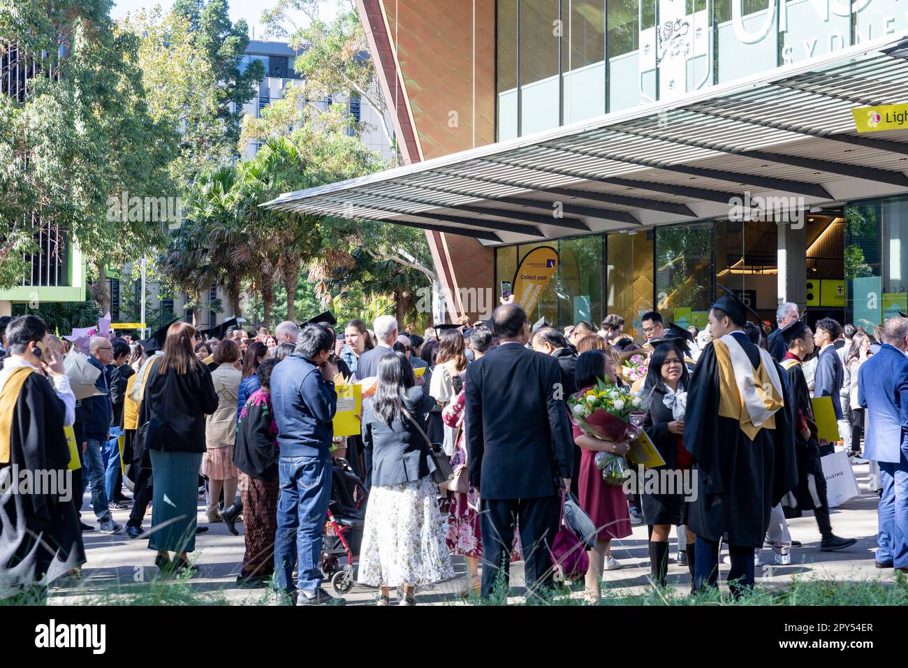 UNSW,University of New South Wales, students and their families at ...