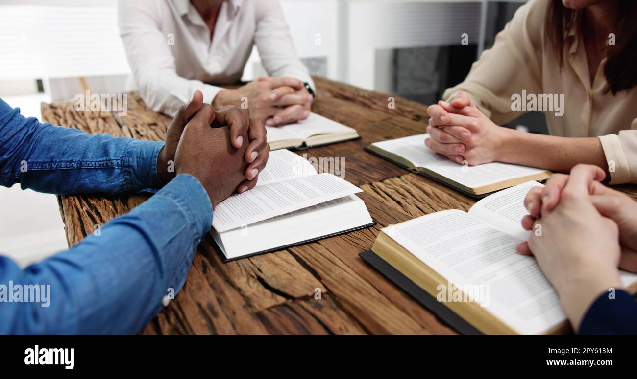 Group Of People Reading Bible Stock Photo - Alamy