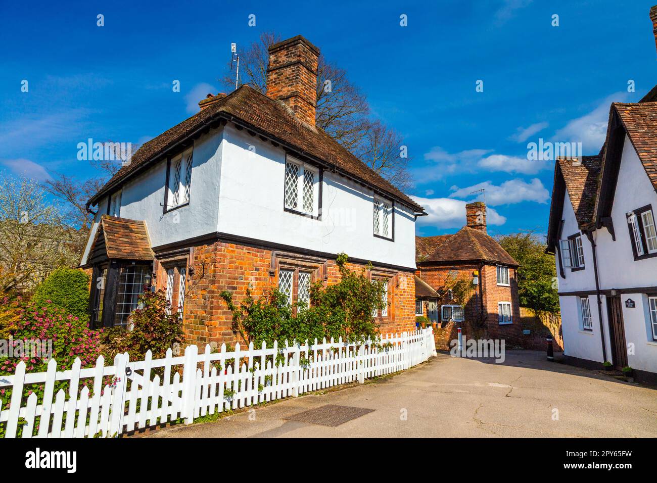 Historic cottages in Chilham, Kent, England, UK Stock Photo - Alamy