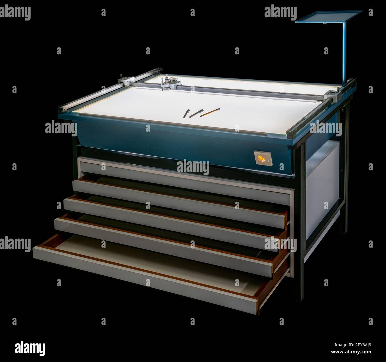 Light table hi-res stock photography and images - Alamy