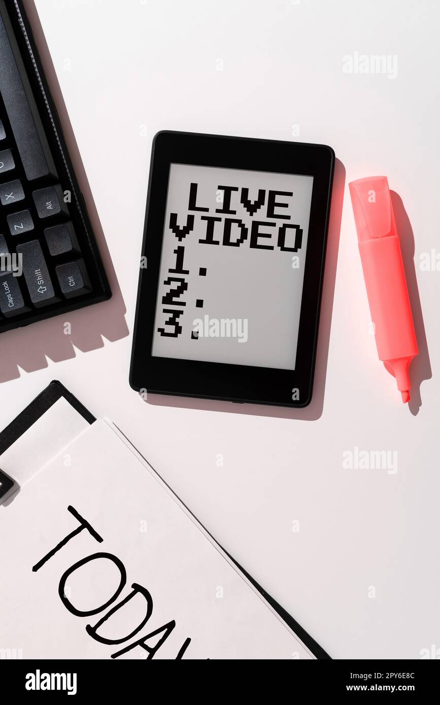 Text to video hi-res stock photography and images - Alamy