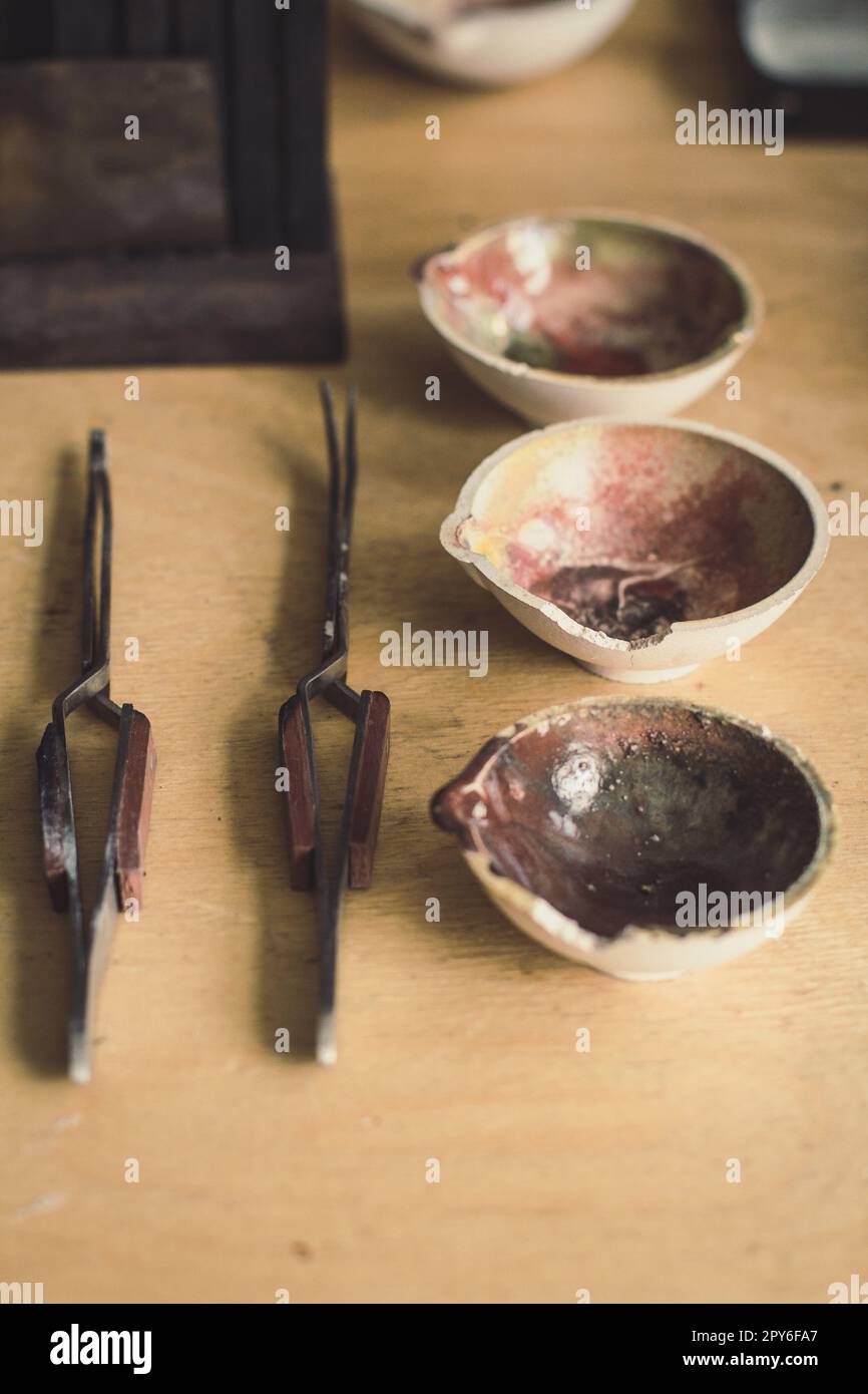 Melting metal table hi-res stock photography and images - Alamy