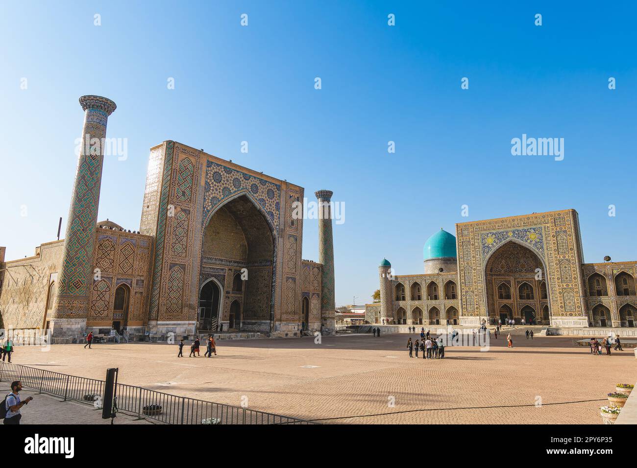 Samarkand public art hi-res stock photography and images - Alamy