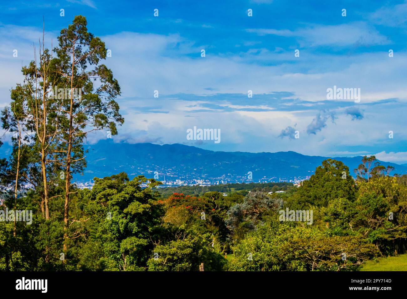 San jose costa rica city panoramic hi-res stock photography and images ...