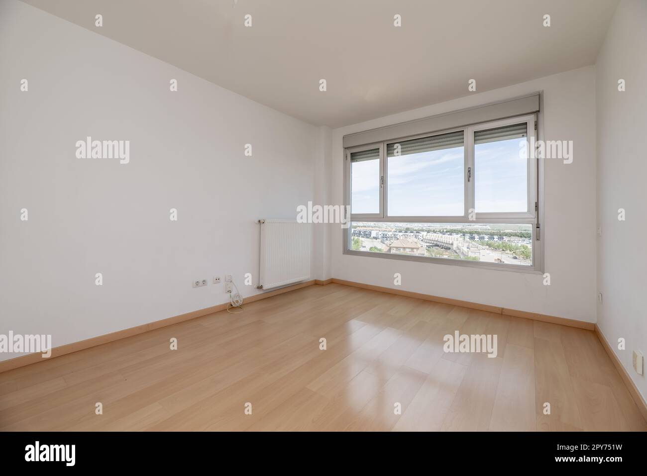 Unobstructed space hi-res stock photography and images - Alamy