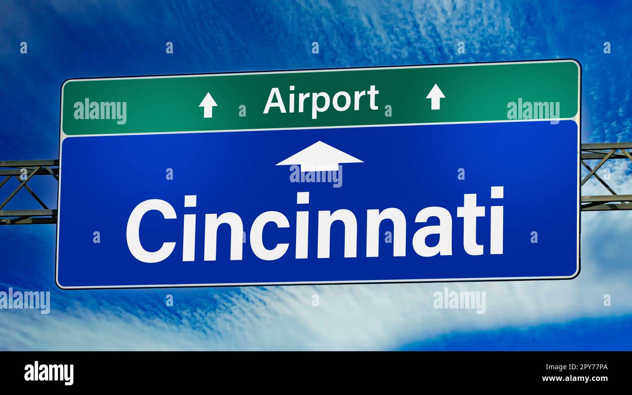 Road sign indicating direction to the city of Cincinnati Stock Photo ...